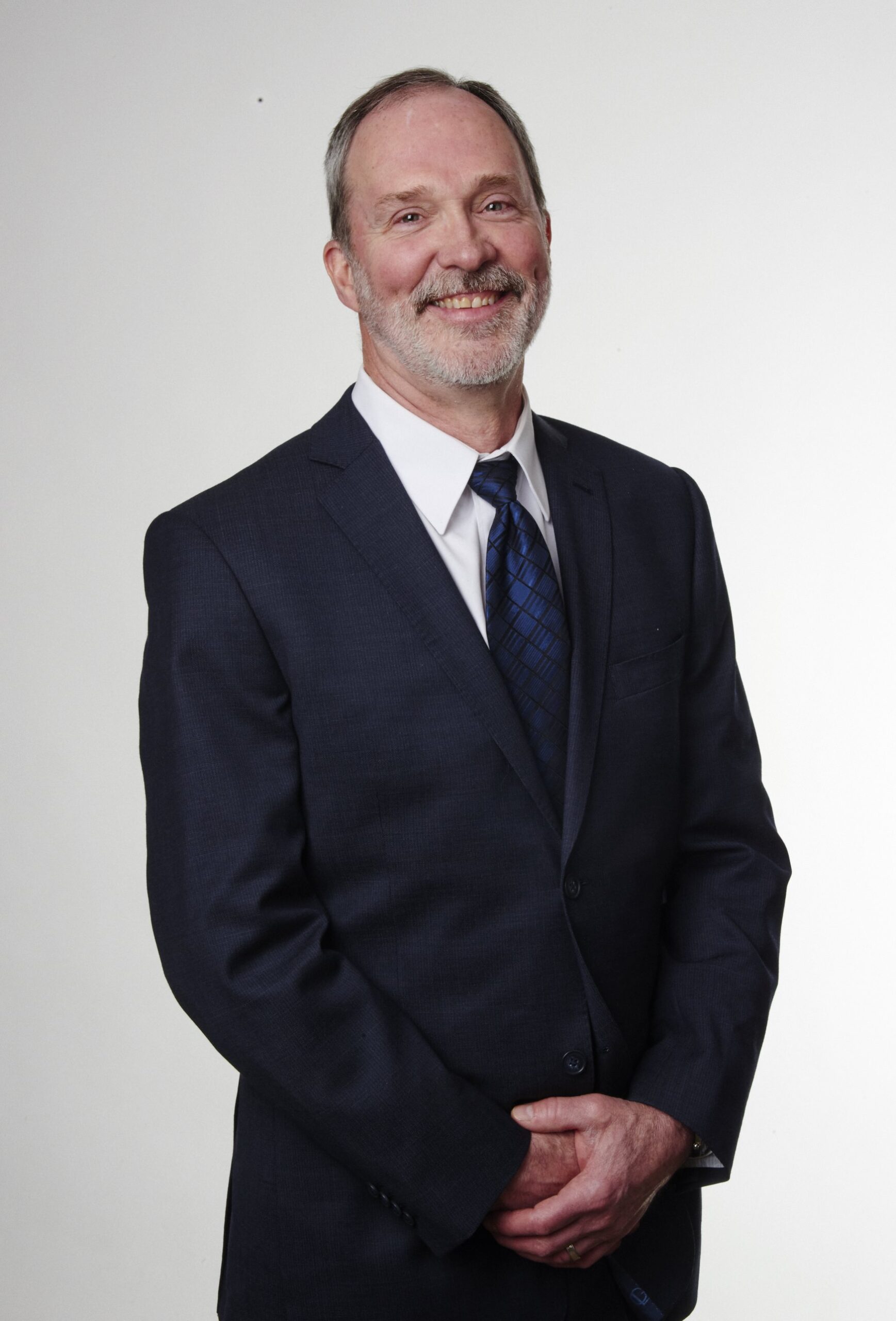 DR. DAVID HEINRICHS - Fraser Valley Cataract & Laser